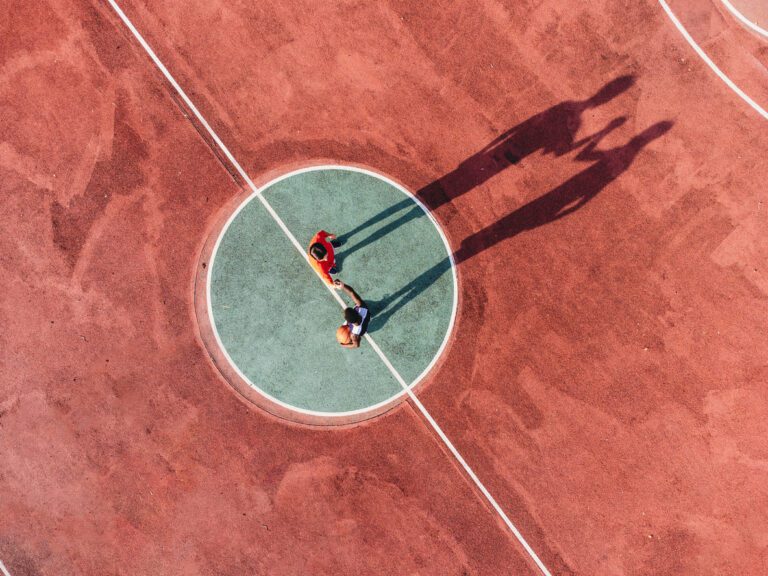 14 Competitor Tracking Tools to Stay Ahead of the Competition | Attest